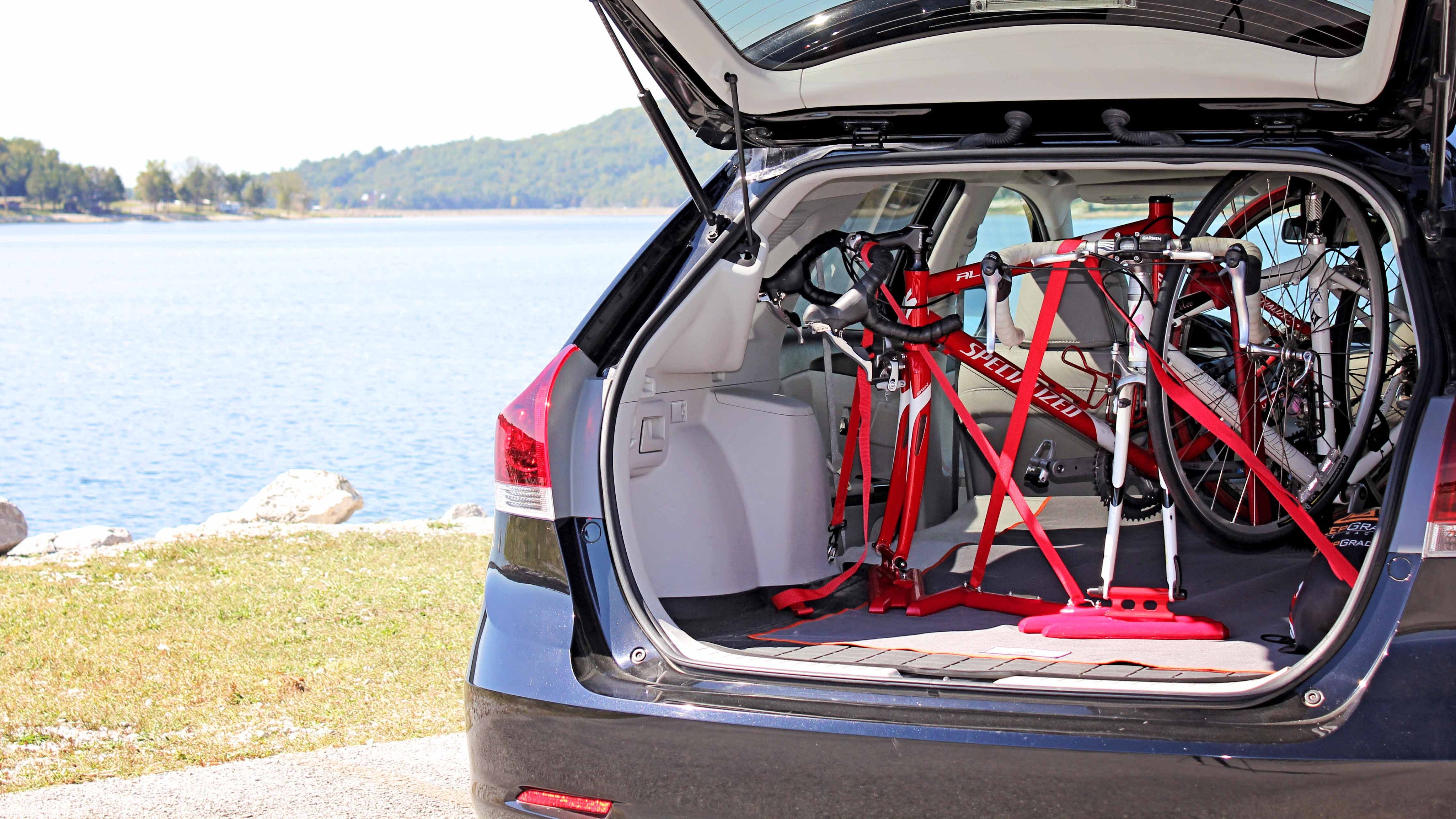 SteepGrade Bike Racks - SUV/Crossover/Truck - Asphalt Black (UPC 85604